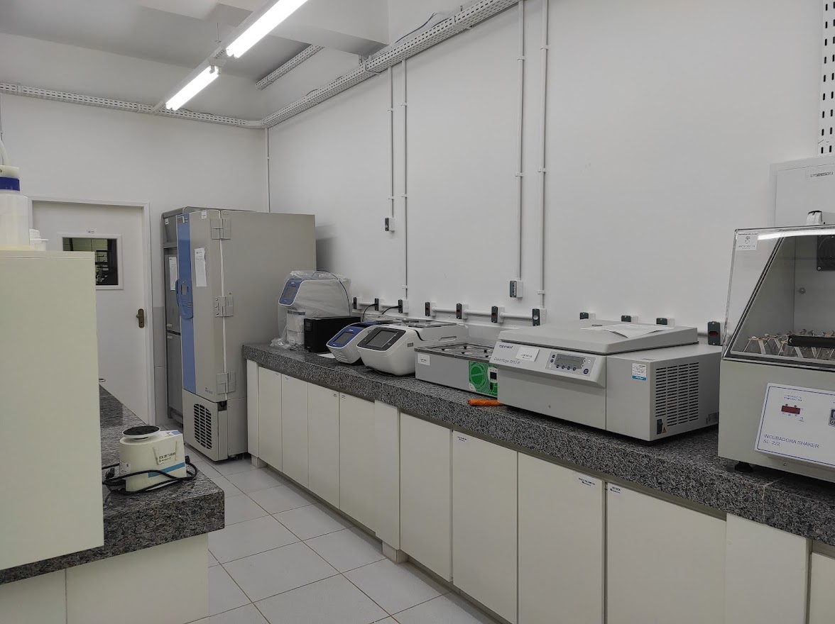 Laboratórios de Análises - tecnoPARQ